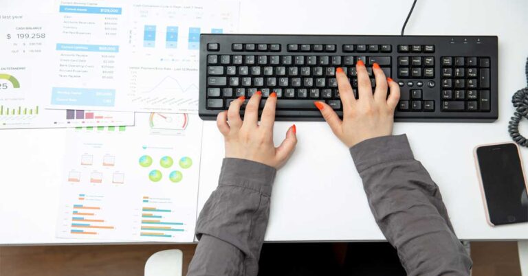 What is an Example of Data Entry Work? - Riseup Labs